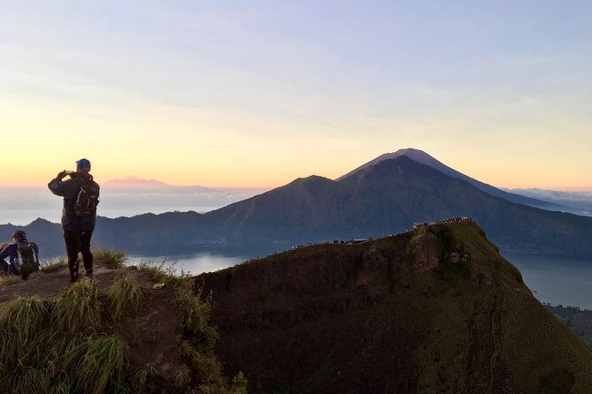 Mount Batur Sunrise Trekking With Local Guide - The Itinerary Breakdown: Step-by-Step