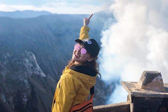 Mount Bromo & Ijen & Madakaripura Waterfall Tour (3D2N) - Hotel - Return to Surabaya