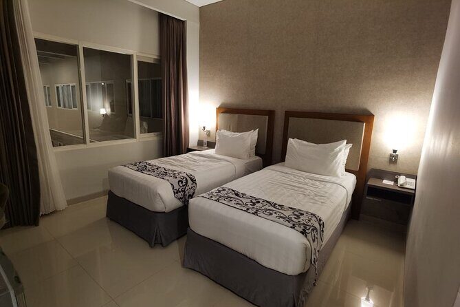 Mount Bromo & Ijen & Madakaripura Waterfall Tour (3D2N) - Hotel - Whats Included and What to Keep in Mind