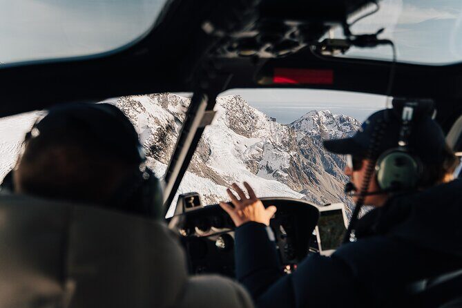 Mount Cook Alpine Explorer 35-Minute Helicopter Flight - A Closer Look at the Experience