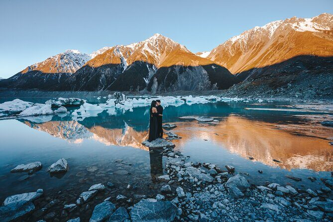 Mount Cook Couples Photo Shoot from Queenstown - Key Points
