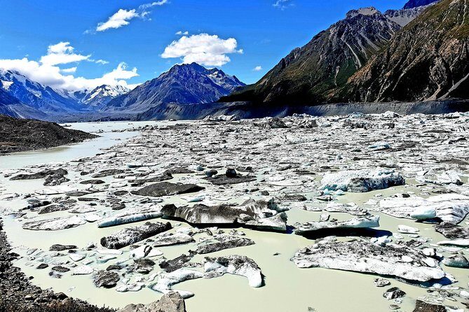 Mount Cook, Lake Tekapo and Tasman Glacier Tour from Christchurch - An In-Depth Look at the Tour Experience