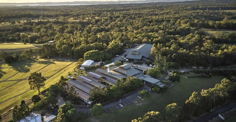 Mount Cotton: Sirromet Winery Tour with Tasting and Lunch - Key Points