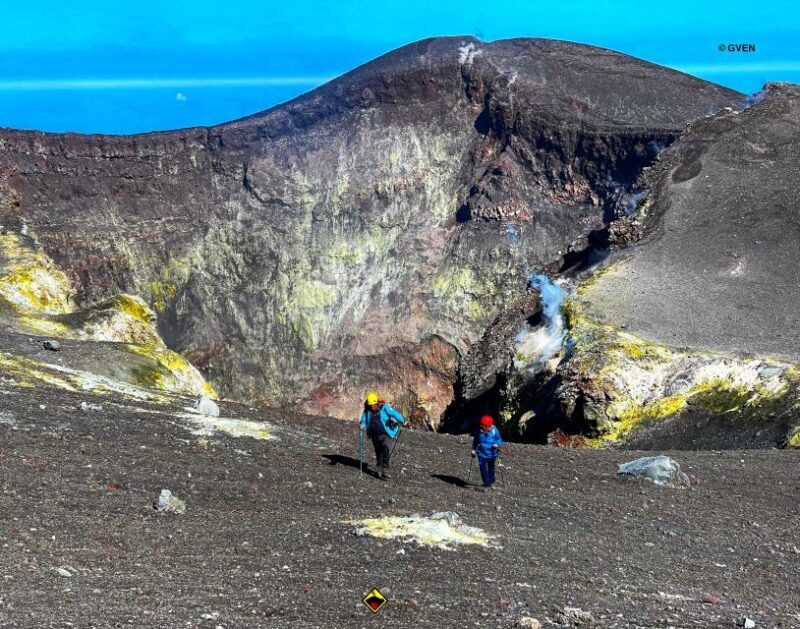 Mount Etna: Central Crater Guided Hike for Advanced Hikers - Authentic Perspective from Travelers