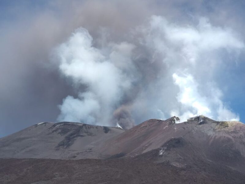 Mount Etna: Half-Day Guided Tour and Hike - The Value Proposition: Who Should Consider This Tour?