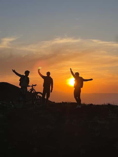 Mount Etna: Sunset day trip by e-bike - FAQs
