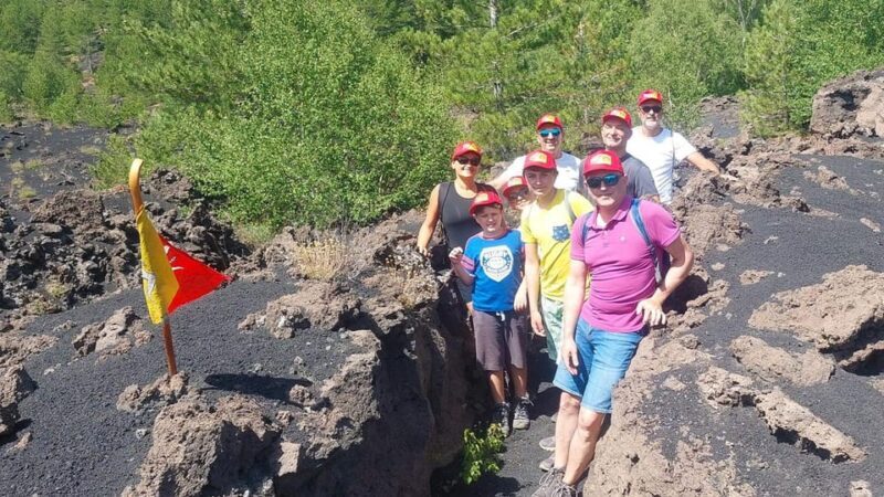 Mount Etna: trek with vintage car, tasting sicilian produtcs - Key Points