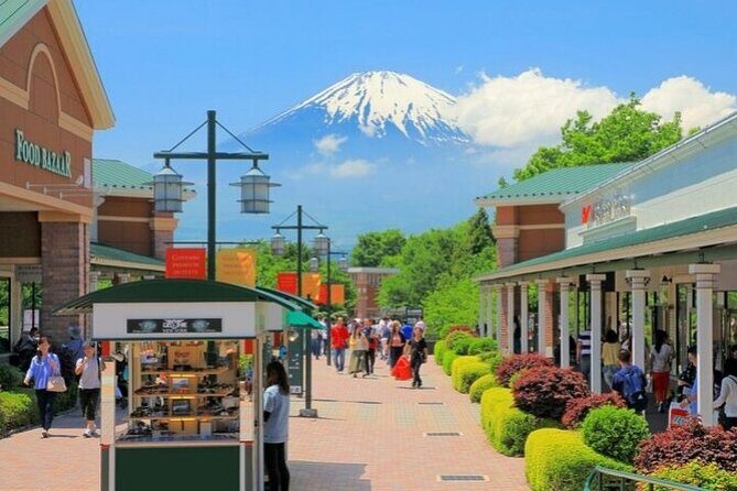 Mount Fuji 5th Station, Arakurayama, Oshino Hakkai and Hot Spring - Who Will Love This Tour?