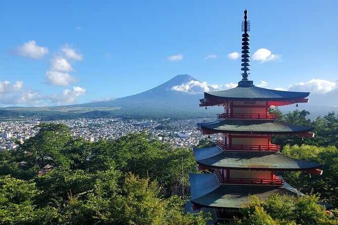 Mount Fuji Full-Day Private Tour from Yokohama Port Customizable - Exploring the Itinerary in Detail