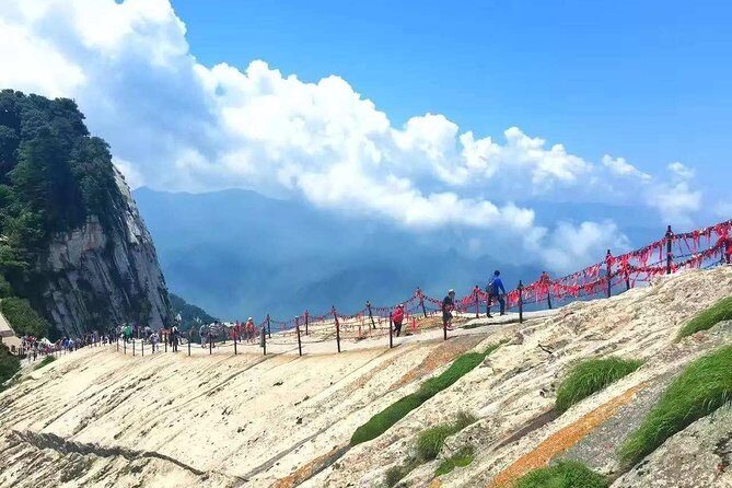 Mount Huashan Adventure Private Tour From Xi'an - Frequently Asked Questions