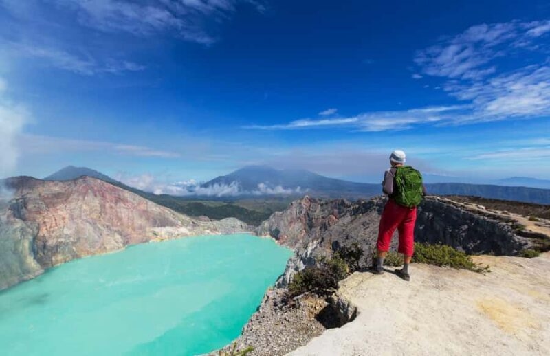 Mount Ijen Blue Fire & Crater Hike with Local Guide - A Deep Dive into the Mount Ijen Experience