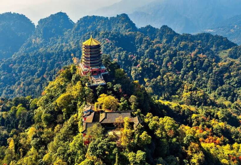 Mount Qingcheng Tour: Explore Serene and Sacred Taoist Site - Who Should Consider This Tour?