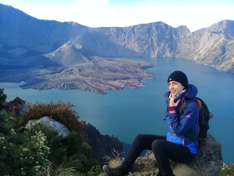 Mount Rinjani 2-Day Trek to Senaru Crater Rim - Day 1: From Forest to Crater Rim
