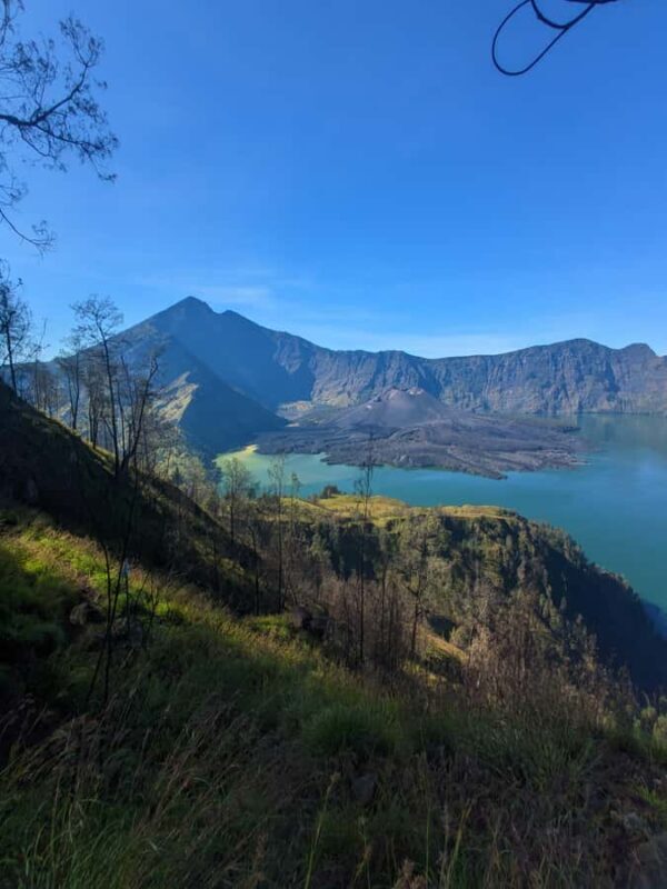 Mount Rinjani: 2D/1N Trekking To Sembalun Or Senaru Views - Practical Aspects and Value