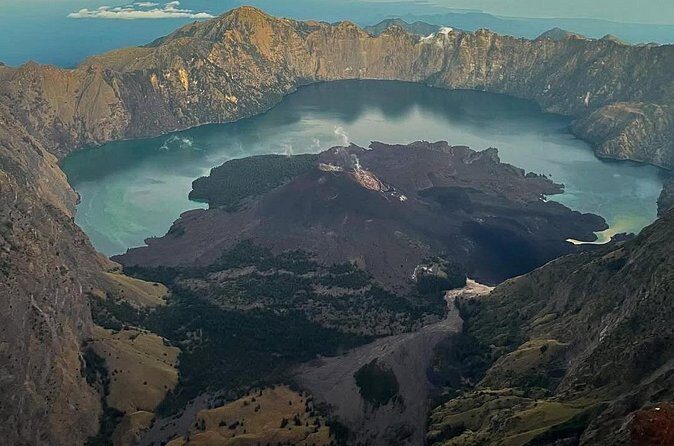 Mount Rinjani 3 Days 2 Night Trekking Package - Whats Included? Value for Your Money
