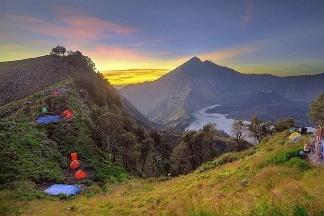 Mount Rinjani 4 Days and 3 Nights Summit Lake and Hot Spring - What Travelers Say