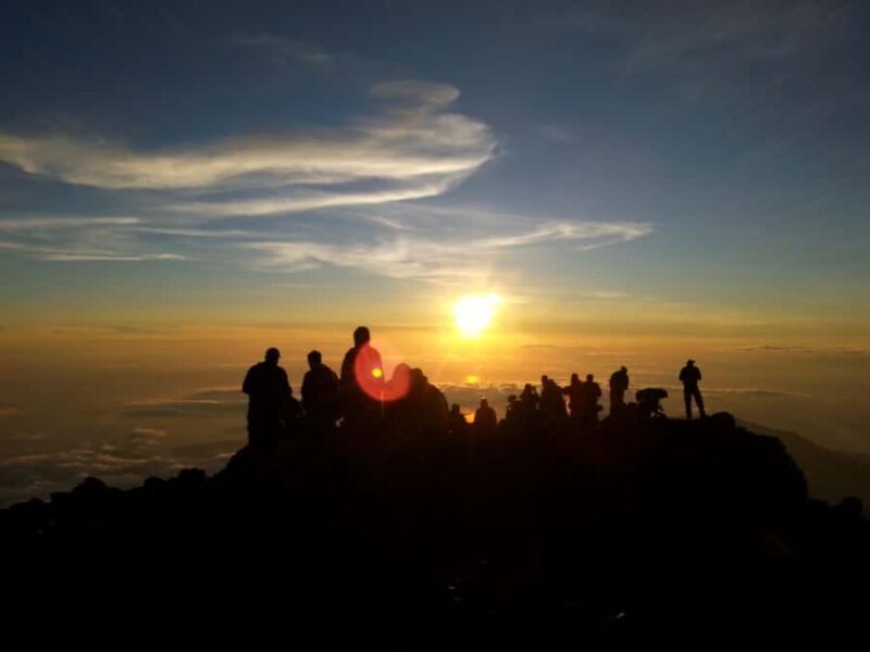 Mount Rinjani One-Day Trekking - Key Points
