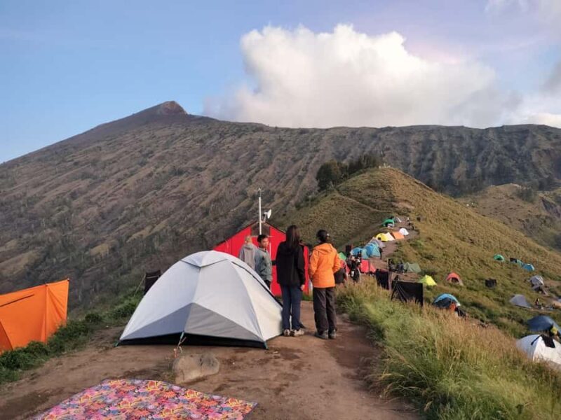 Mount Rinjani: Sembalun/Senaru Summit 2-Day Trekking Tour - Introduction: A Balanced Look at a Popular Rinjani Trek