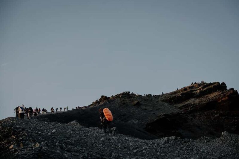 Mount Rinjani Summit Tour With Guide. - FAQs