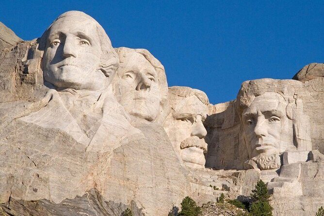 Mount Rushmore Memorial Shared Tour from Rapid City, South Dakota - Discovering Mount Rushmore on a Guided Shared Tour
