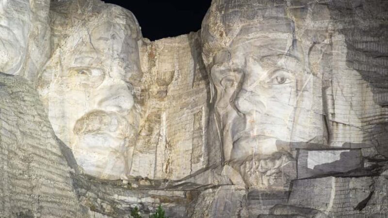 Mount Rushmore Self-Guided Audio Ghost Tour in Keystone, SD - Exploring the Keystone Ghost Tour