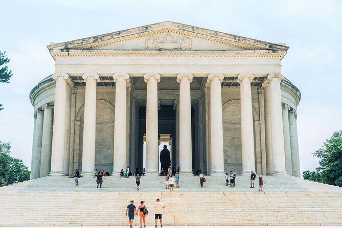 Mount Vernon Bus and Walking Tour - Who is This Tour Best For?