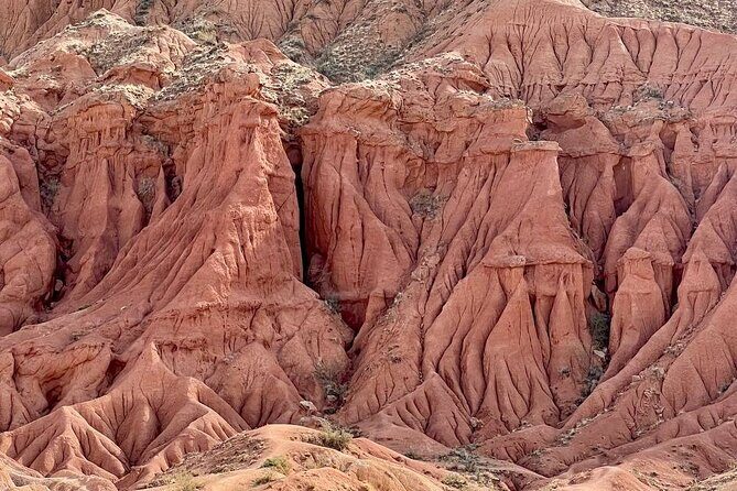 Mountains of Kyrgyzstan around Lake Issyk-Kul in 3 days - A Practical Guide to the 3-Day Mountains of Kyrgyzstan Tour