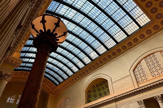 Movie and TV Guided Walking Tour Through Chicago Union Station - Key Points