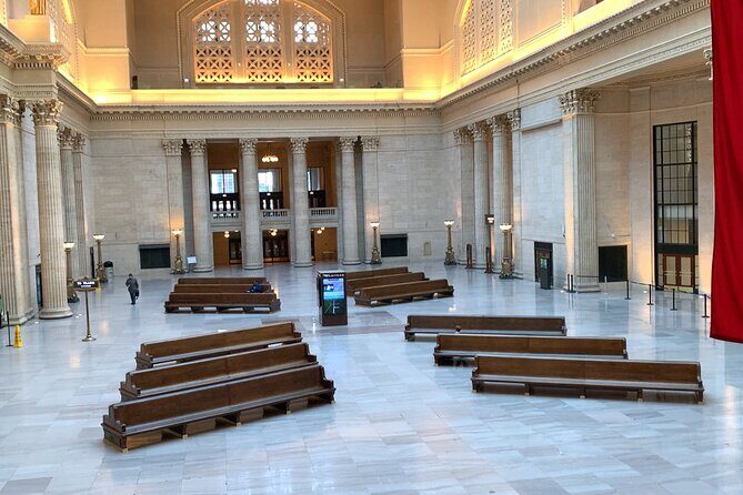 Movie and TV Guided Walking Tour Through Chicago Union Station - Who Will Love This Tour?