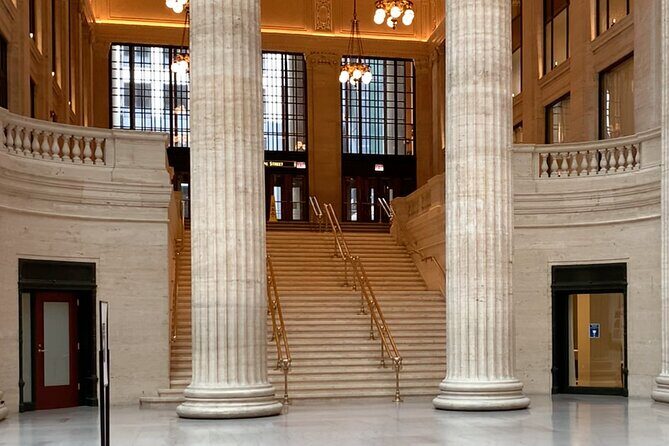 Movie and TV Guided Walking Tour Through Chicago Union Station - FAQ