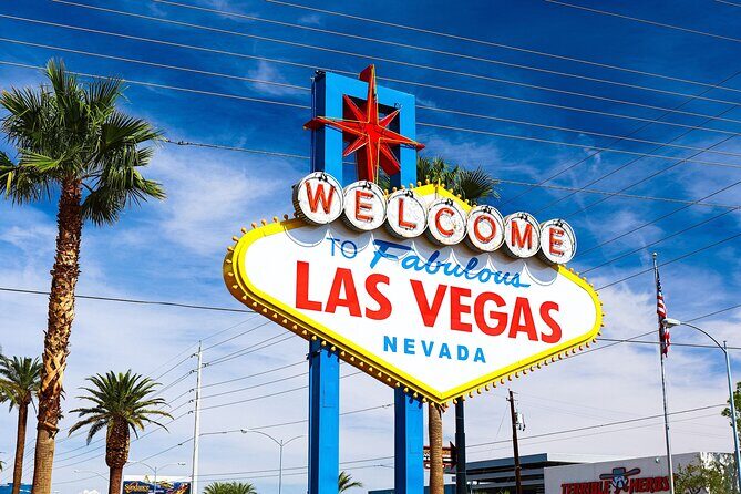 Movie Themed Wedding or Vow Renewal at Las Vegas Sign - Who Should Consider This Experience?