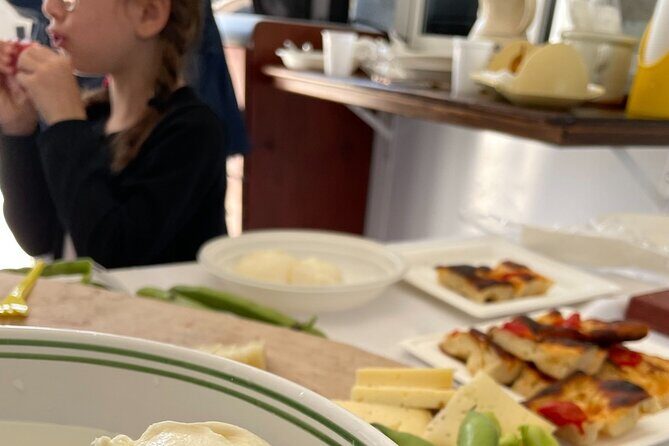 Mozzarella Experience - The Tasting: A Showcase of Local Flavors