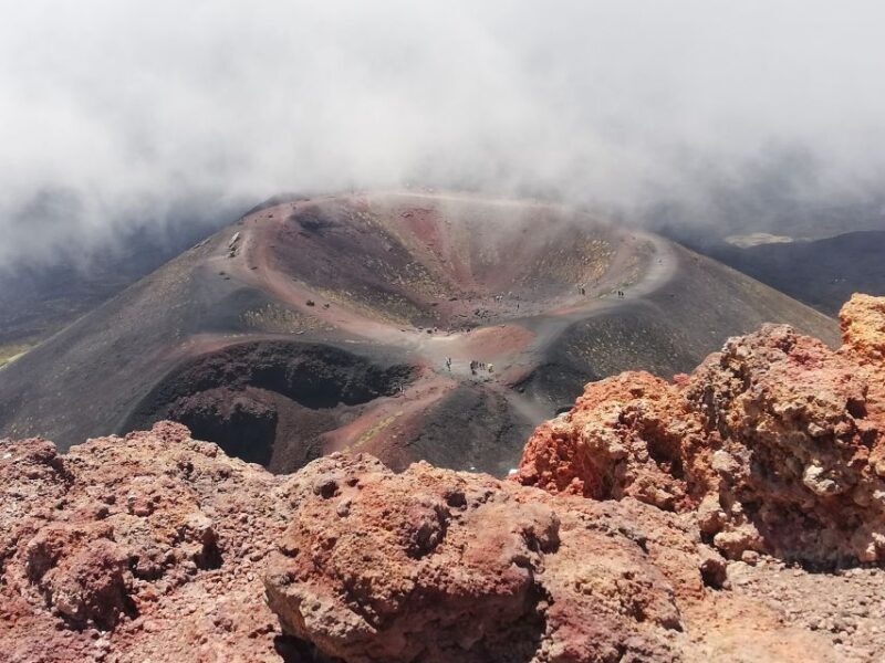 Mt. Etna: Private Tour in 4x4 from Taormina - An In-Depth Look at the Experience