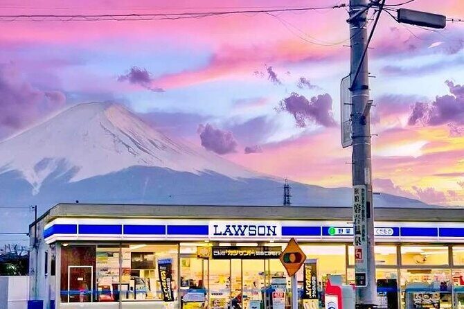 Mt. Fuji Oshino Hakkai and Gotemba Outlets Tour - Who Should Consider This Tour?