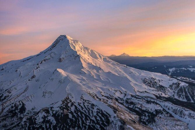 Mt. Hood & Multnomah Falls Scenic Flight by Envi Adventures - How This Tour Combines Adventure and Authenticity