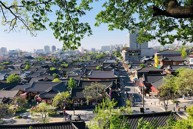 MT. Naejang Autumn Foliage and Jeonju Hanok village 1 Day Tour - FAQs