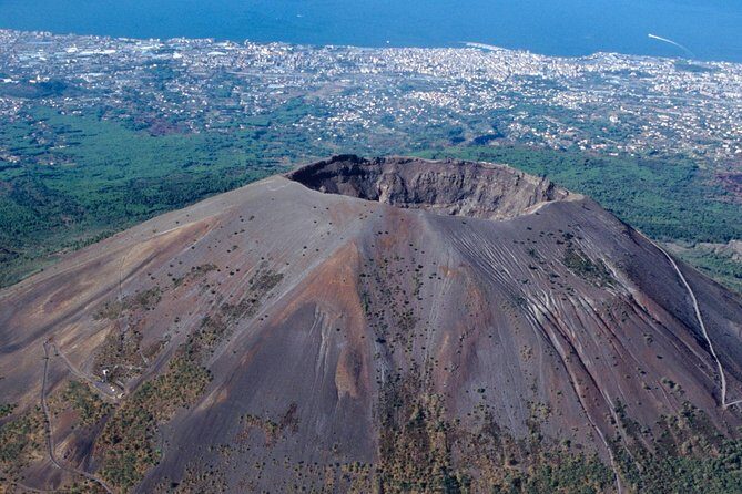 Mt. Vesuvius, Pompeii & Sorrento day-trip in 8 hours (privately) - An Overview of the Experience