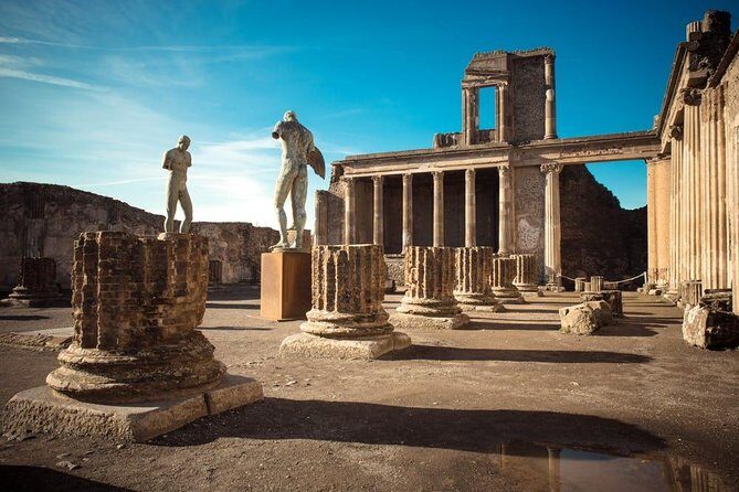Mt. Vesuvius, Pompeii & Sorrento day-trip in 8 hours (privately) - The Sum Up