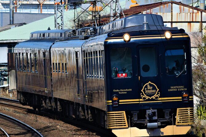 Mt Yoshino and Mt Koya Multi Day Tour From Osaka - Key Points