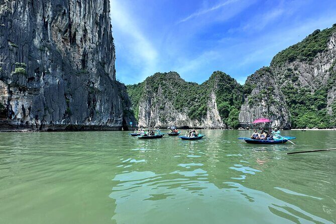 Mua Cave, Tam Coc and Hoa Lu: Cycling and Group of 11 Paxs - Who Should Consider This Tour?