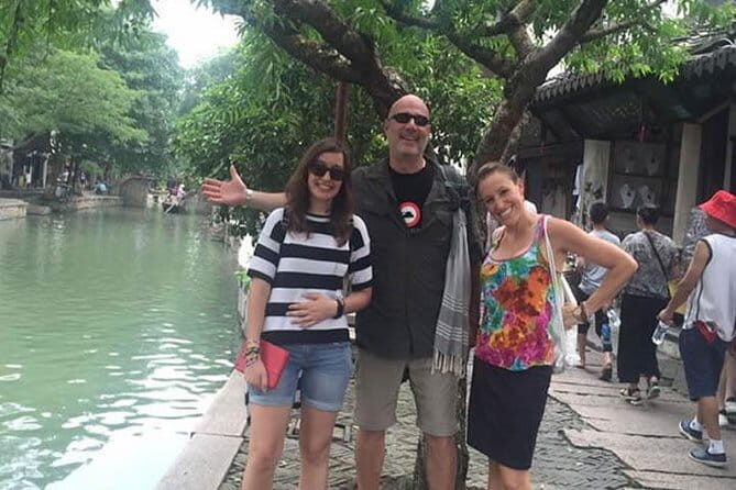 MuBus: Yu Garden, The Bund & Zhujiajao Water Town Bus Tour - A Practical Guide to the MuBus Shanghai Highlights Tour