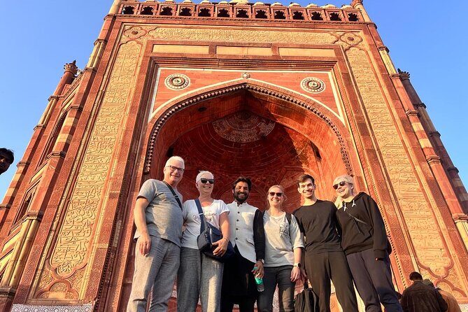Mughal Marvels: Overnight To Taj Agra Fatehpur Sikri from Delhi - An In-Depth Look at the Itinerary