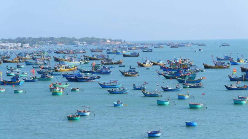 Mui Ne: Jeep Tour with Local Driver and Sand Dunes - Exploring the Sand Dunes in Style