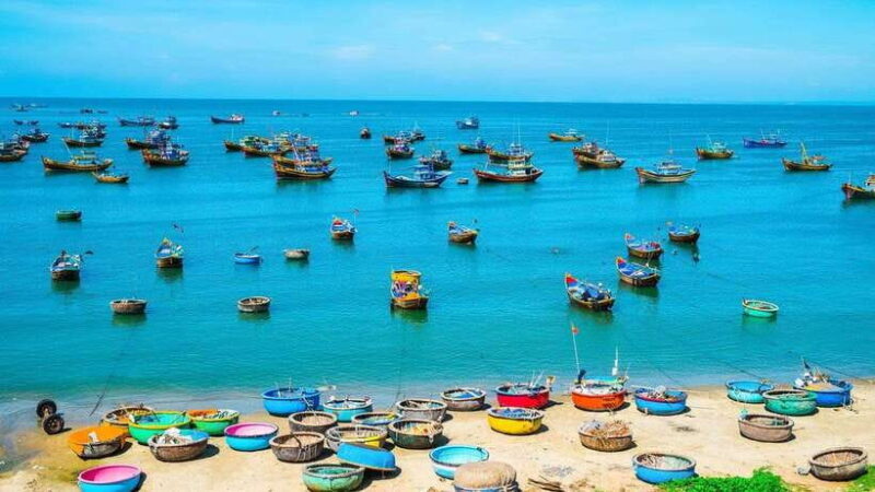 Mui Ne: Shared Jeep Tour Sunrise or Sunset to Sand Dunes - Who Should Consider This Tour?