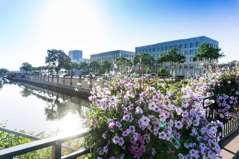 Mulhouse: Express Walk with a Local in 60 minutes - Deep Dive into the Itinerary