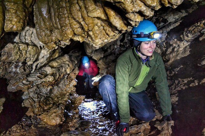 Multi-Cave Experience - What the Multi-Cave Experience Offers