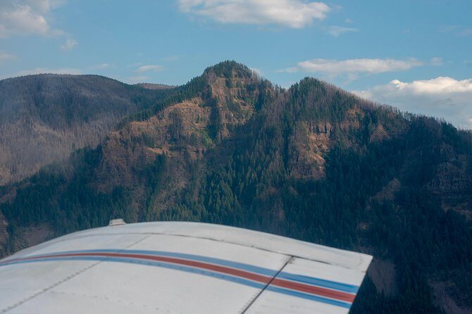 Multnomah Falls & Columbia Gorge Scenic Flight by Envi Adventures - Why This Tour Is a Great Choice