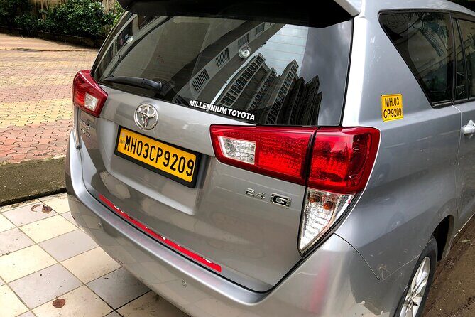 Mumbai Airport Drop via Toyota Crysta SUV - Key Points