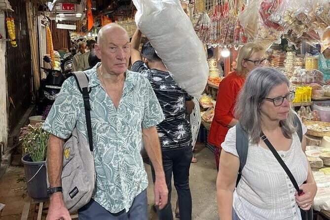 Mumbai Bazaar Walking Tour - The Sum Up