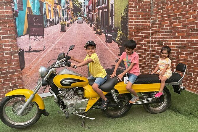 Mumbai Best food tour with Bollywood, Elephanta & City Tour. - Authenticity and Hidden Gems